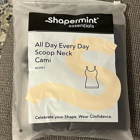 Shapermint | Intimates & Sleepwear | Shapermint Essentials Black Scoop ...